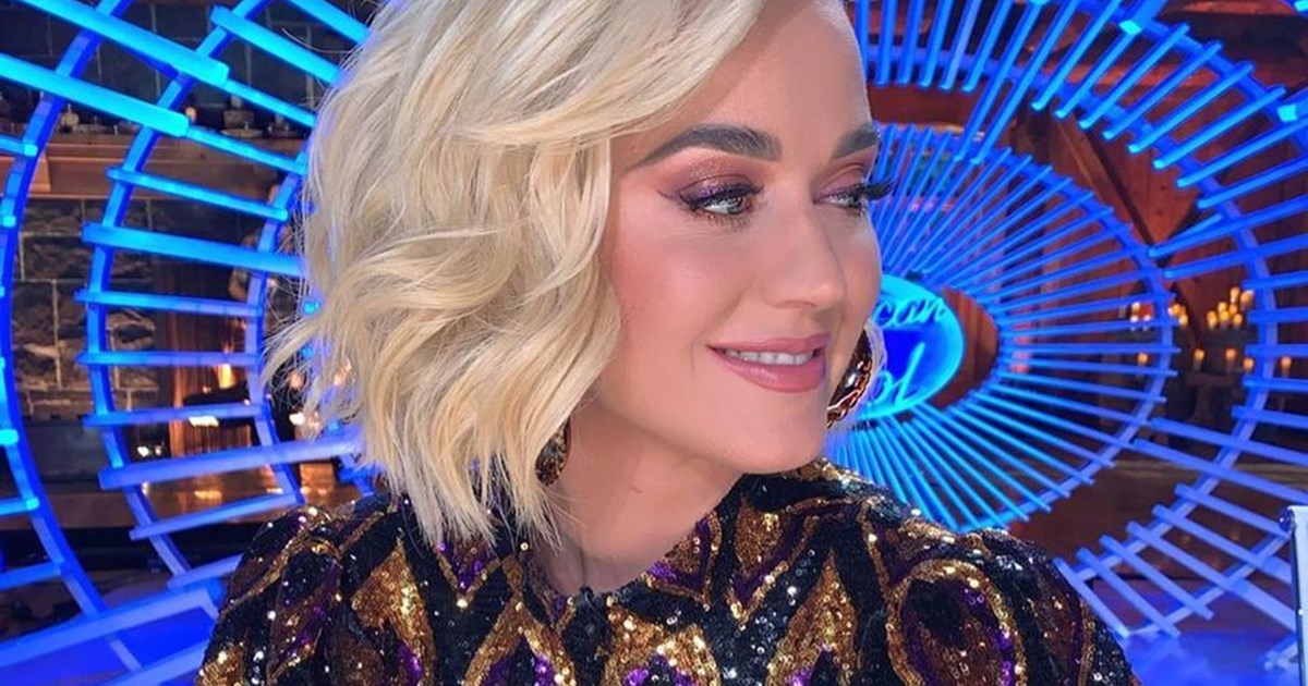 Η απίστευτη Κέιτι Πέρι ντύνεται αντισηπτικό για το promo της εκπομπής της