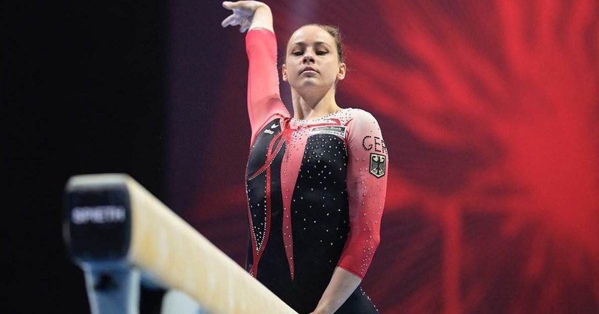 Σάρα Βος: H γυμνάστρια που αντιστάθηκε στον ενδυματολογικό κώδικα ...