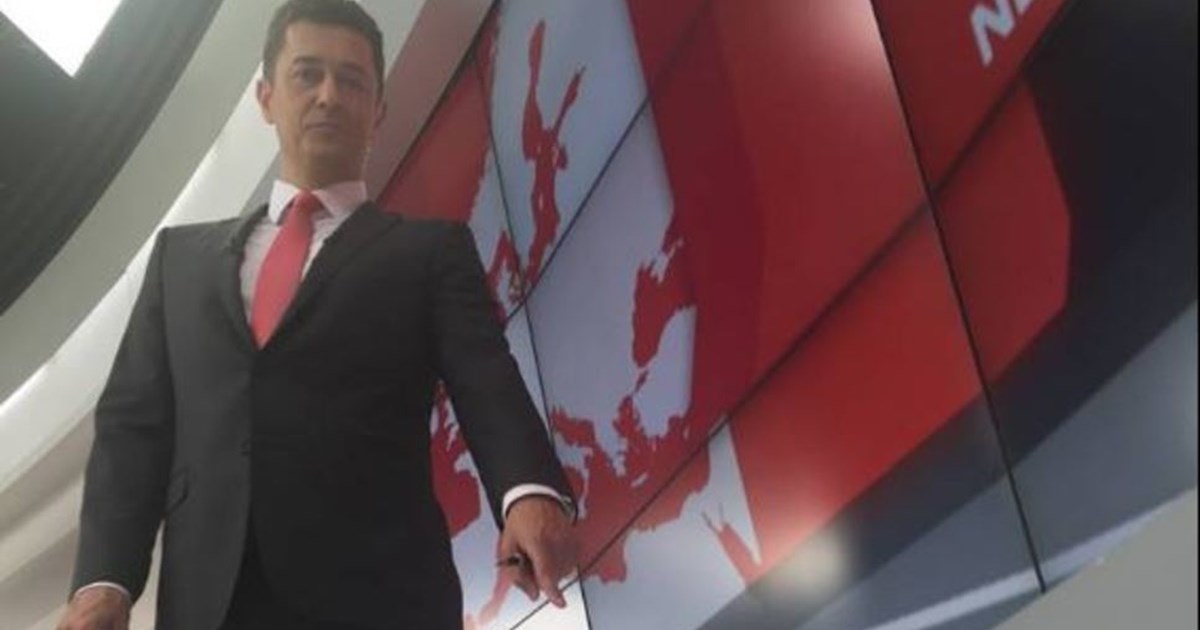 Tι σόκαρε τον Αντώνη Σρόιτερ στο στούντιο του Alpha χθες, αλλά συνέχισε ...
