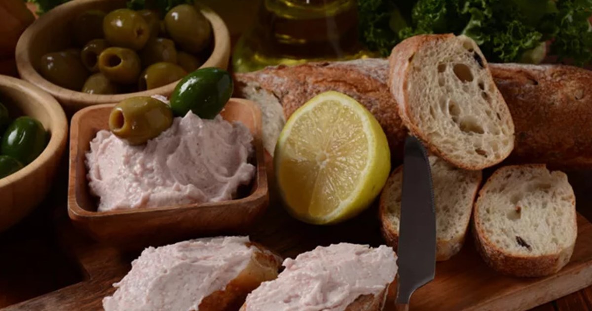 Ταραμάς: Λευκός ή κόκκινος; Πόσες θερμίδες έχει και ποια είναι τα οφέλη ...