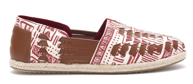 Δείτε όλα τα νέα σχέδια Toms με τις πιο όμορφες εσπαντρίγιες για την Άνοιξη