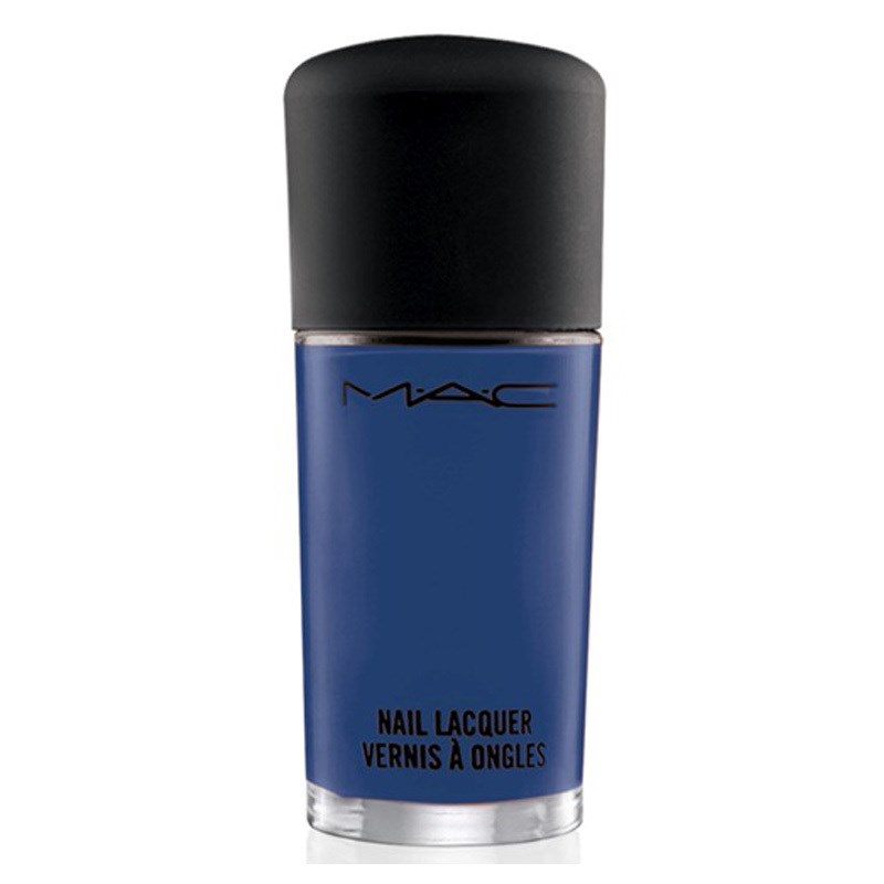 Η μεγαλύτερη τάση στα νύχια αυτό το καλοκαίρι είναι το μπλε