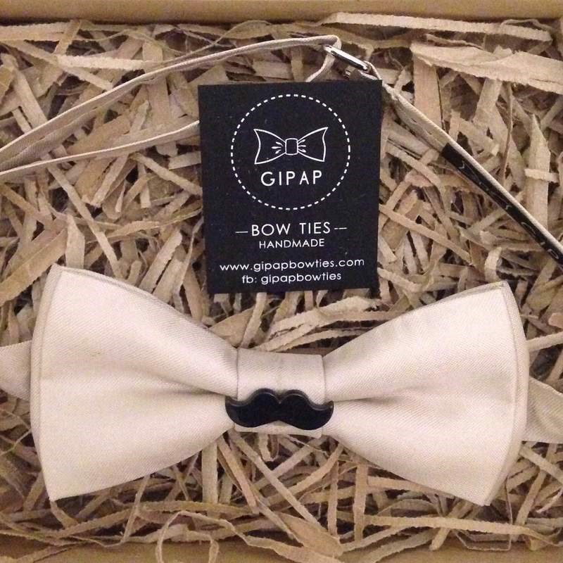 Gi Pap, ο Έλληνας που μας έκανε να φοράμε παπιγιόν χωρίς ενοχές